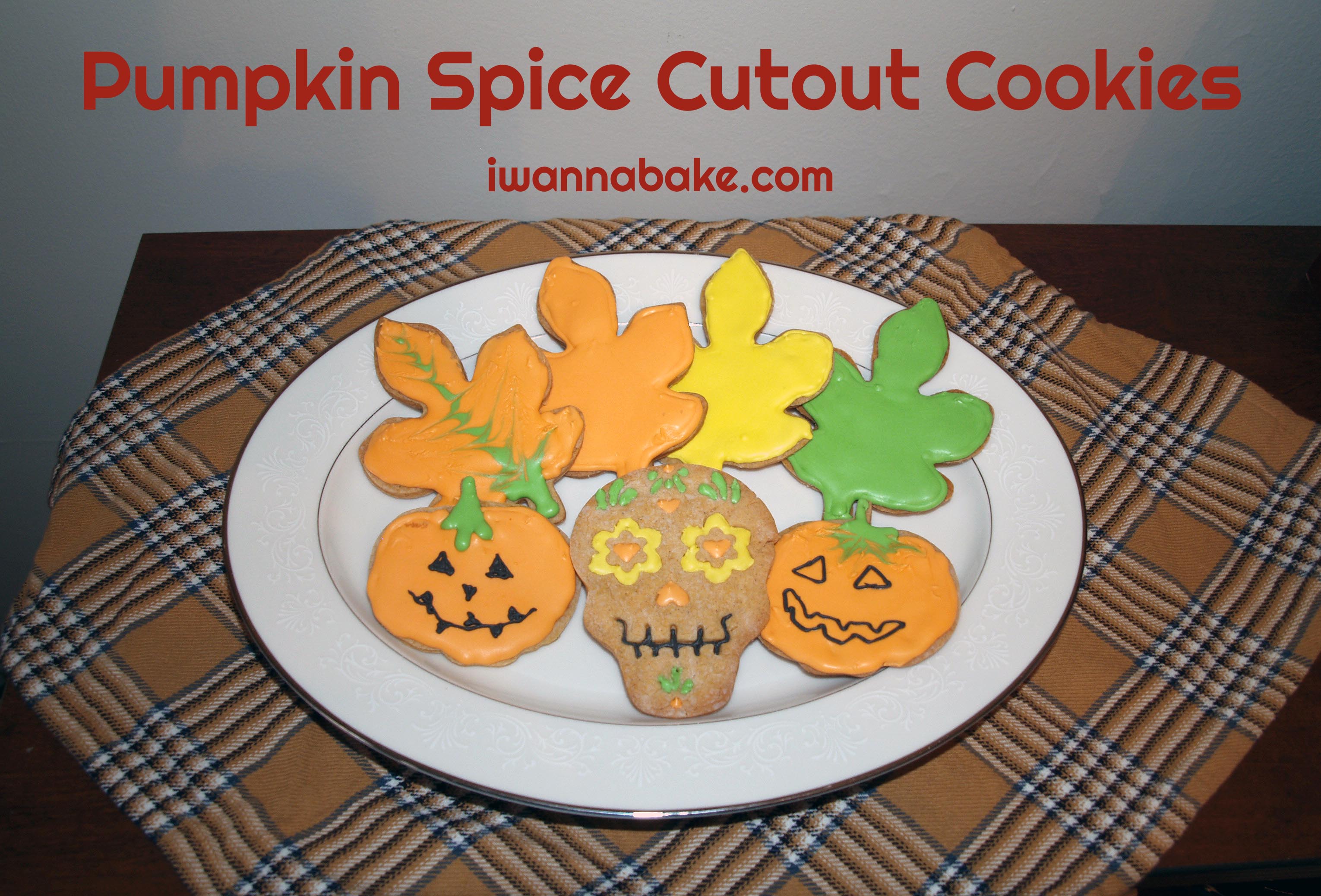 Pumpkin Spice Cutout Cookies | I Wanna Bake!